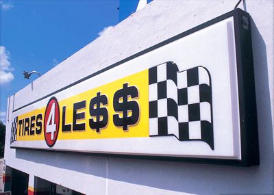 Lighted Business Signs, Commercial Lighted Sign, Outdoor Lighted Box Signs